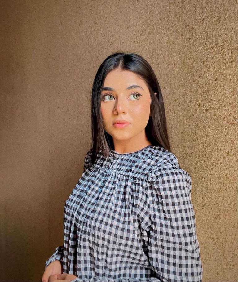 20 Top Instagram Influencers In Pakistan And Their Total Followers