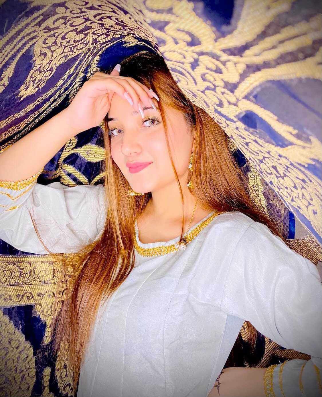 20 Top Instagram Influencers In Pakistan And Their Total Followers