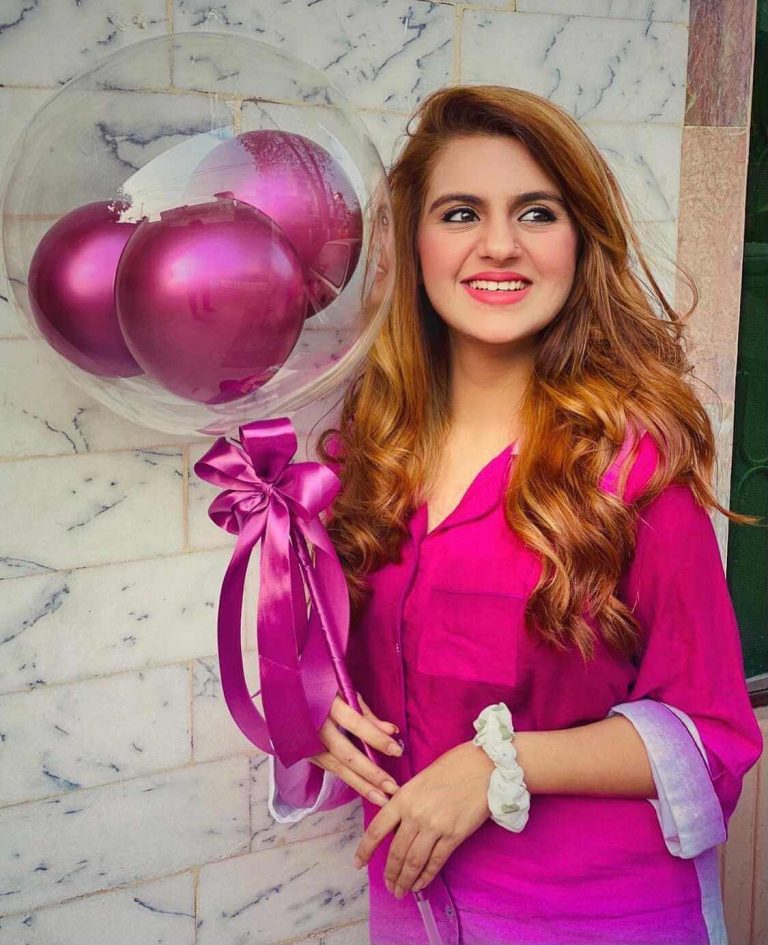 20 Top Instagram Influencers In Pakistan And Their Total Followers