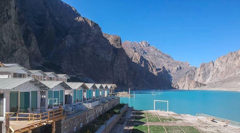 12 Luxury & Affordable Hotels in Hunza: Rent Details 2021