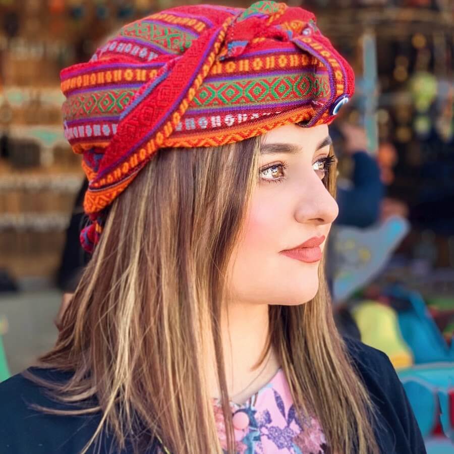 14 Pakistani Beauty Influencers You Should Be Following in 2023