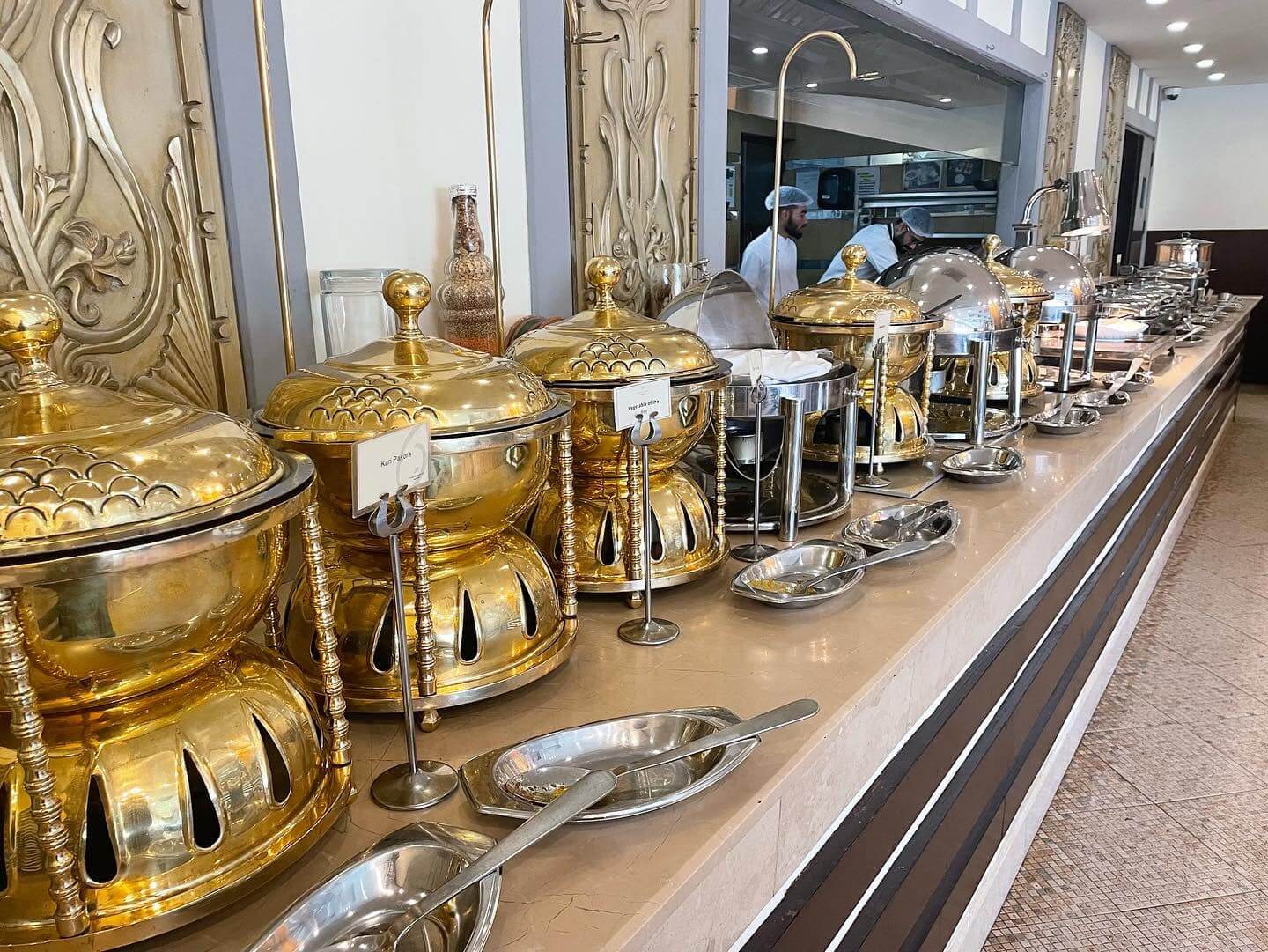 5 Great Places to Enjoy Dinner Buffet in Rawalpindi - 2023