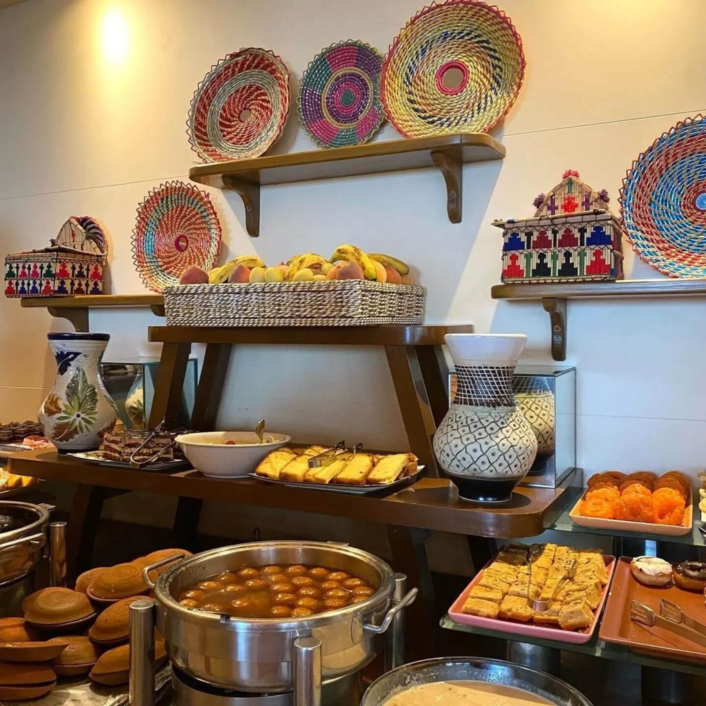 15 Best Places to Enjoy Hi-Tea Buffet in Lahore - 2023 Updated