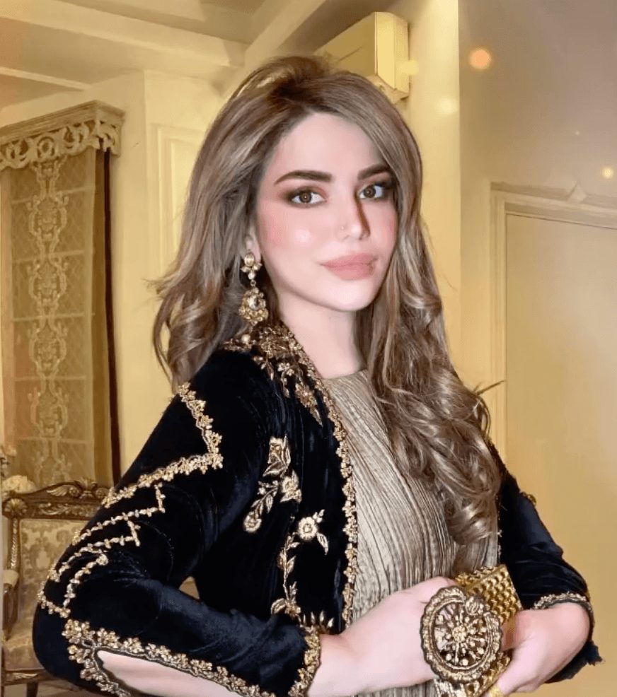 14 Pakistani Beauty Influencers You Should Be Following in 2023