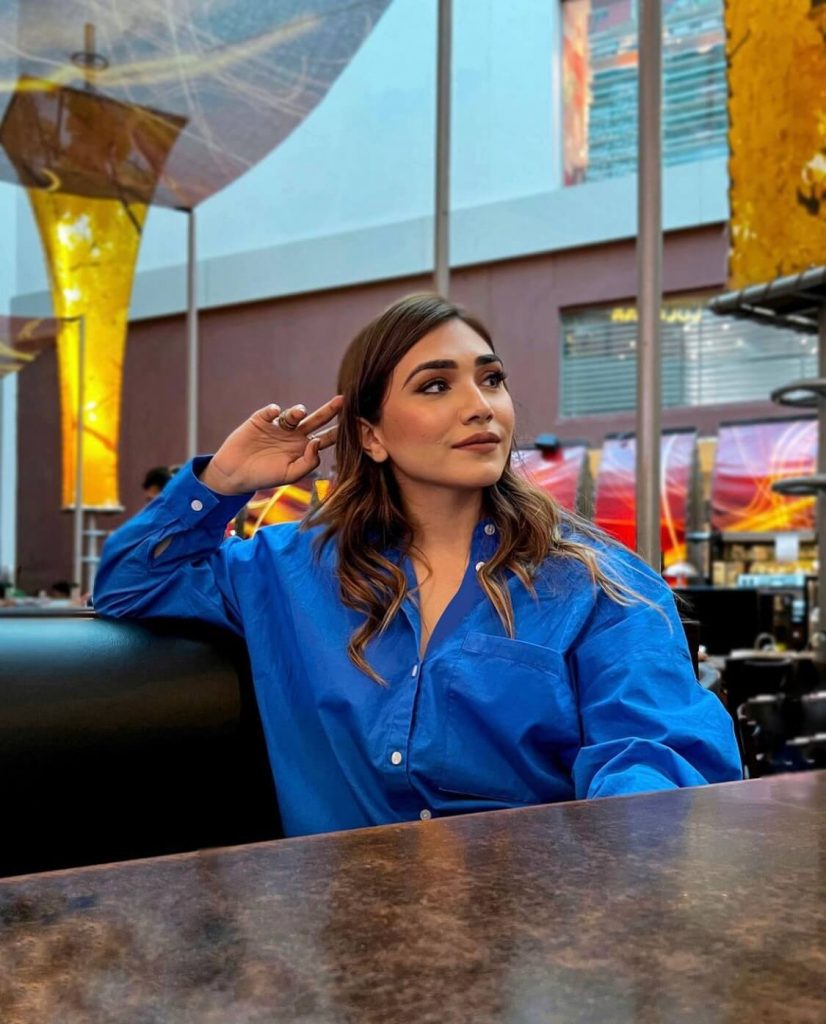 15 Male & Female Food Bloggers in Pakistan on Instagram - 2023