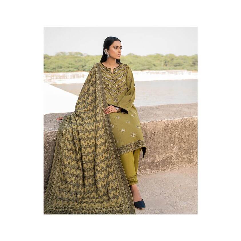 Zeen End-of-Season Sale | Up to 50% Off on Timeless Designs