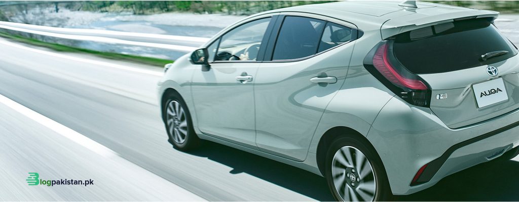 Toyota AQUA 2023 Price in Pakistan - Price Comparison & Specs