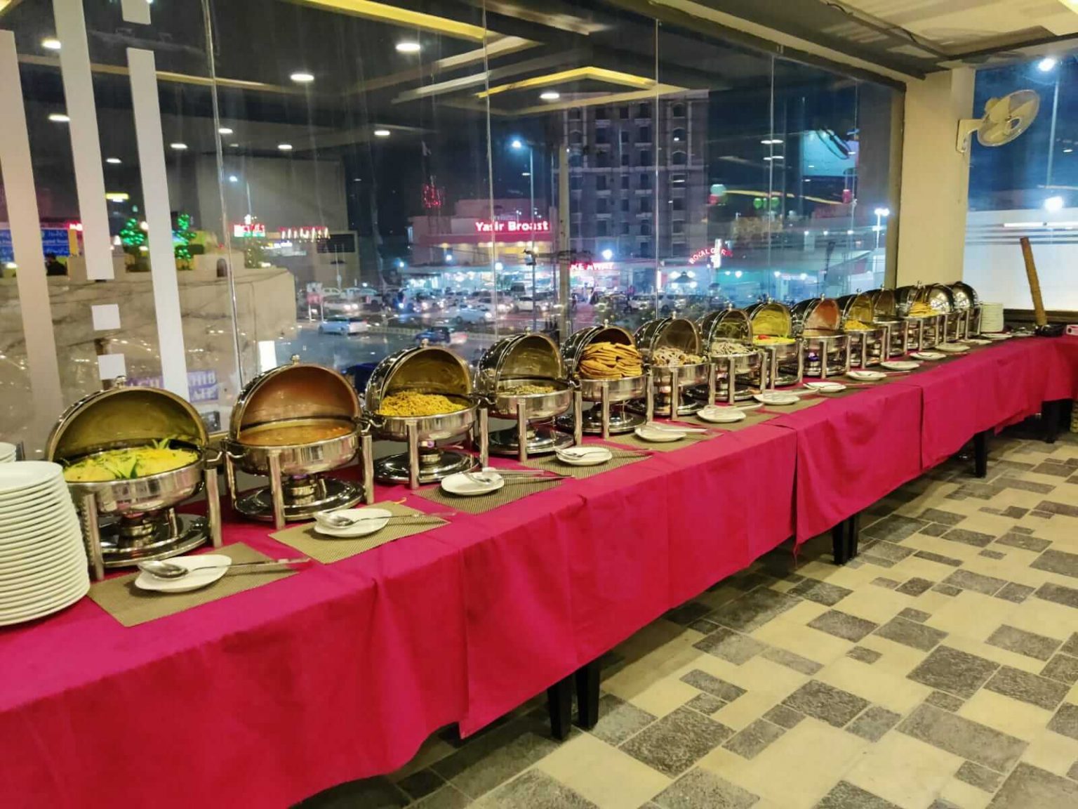 8 Restaurants in Johar Town Lahore Every Foodie Should Try Out
