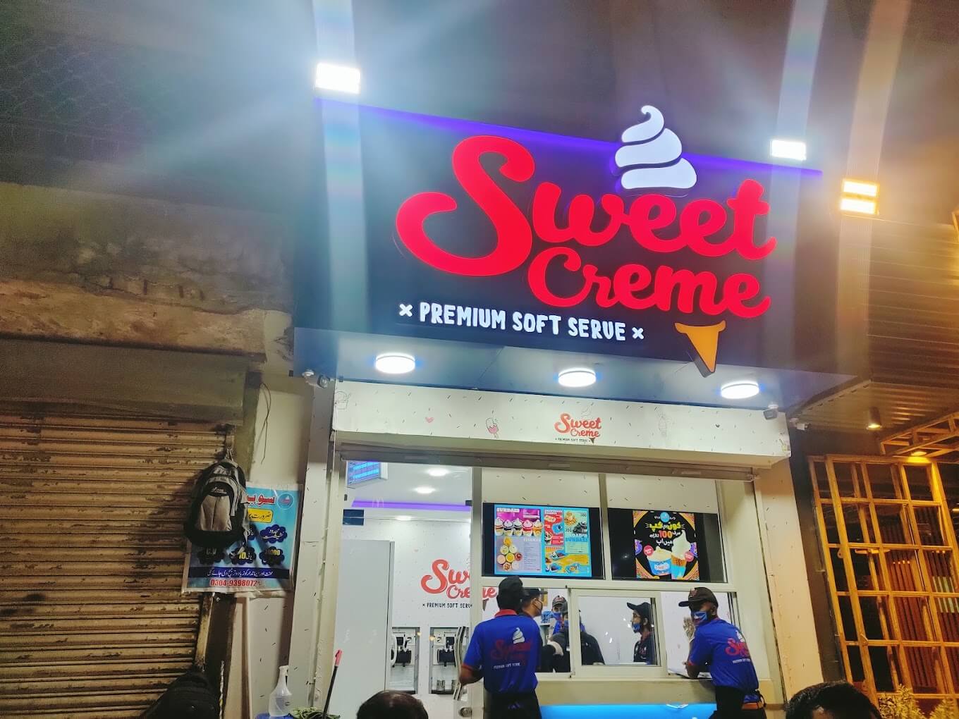 Sweet Crème Karachi Complete Guide - Menu, Prices & More